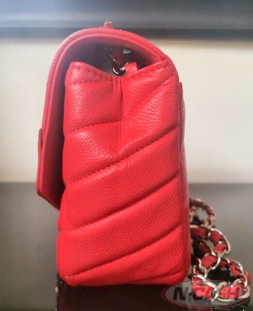 Chanel Medium Chevron Quilted Flap Chain Bag | N-Cash